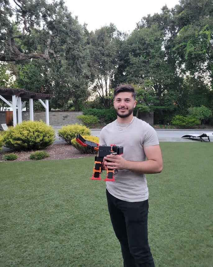 Baaqer Farhat Website